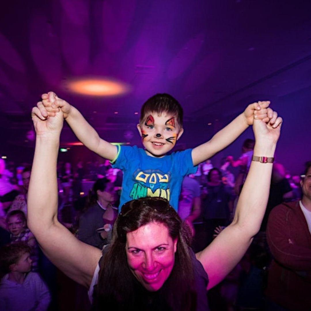 Big Fish Little Fish - Norwich Family Rave - Slipmatt